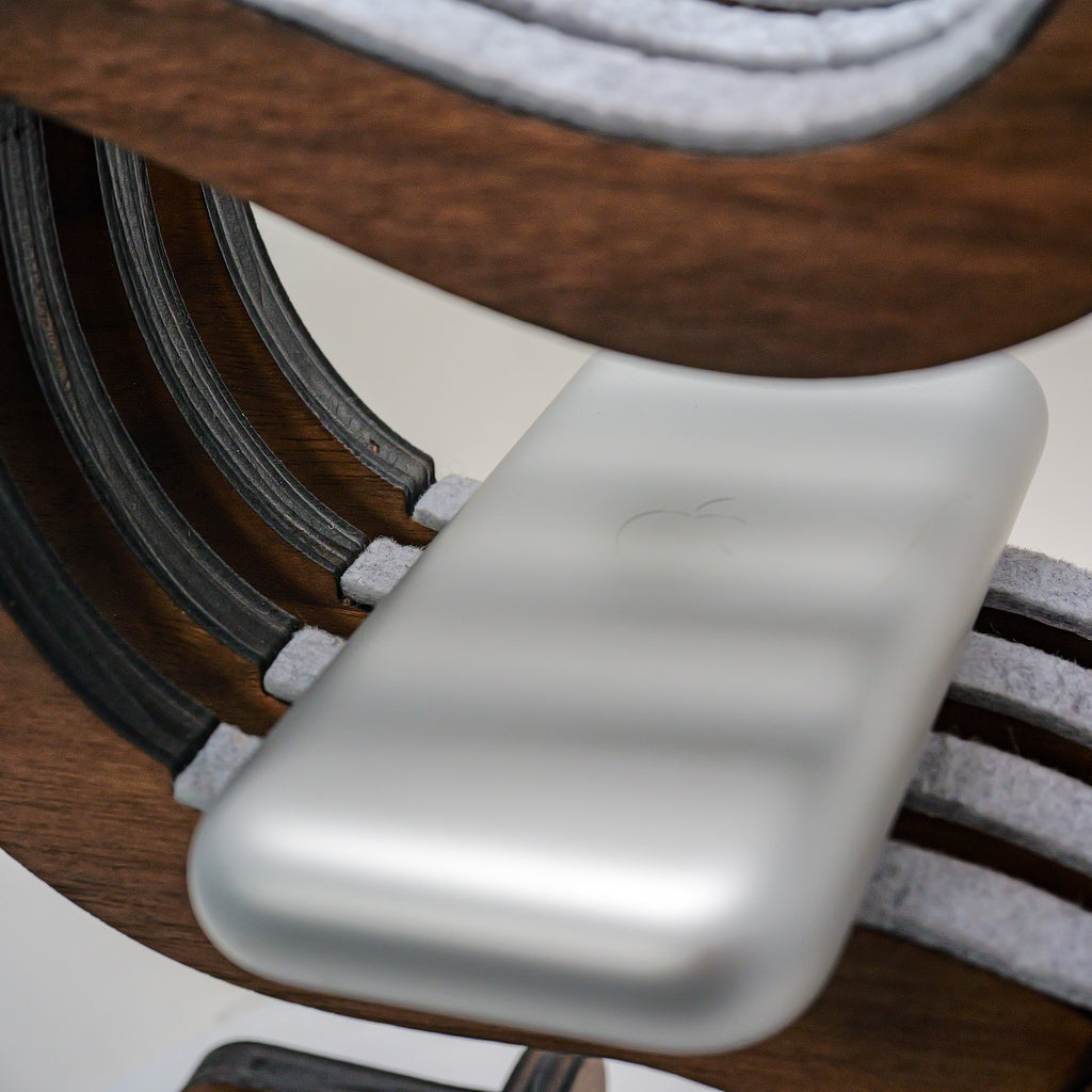 *PREORDER* Apple Vision Pro Stand Walnut Swerve Stand – Galileo Gear